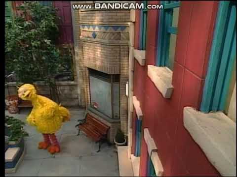 Classic Sesame Street - Big Bird Quiet and Loudly (1994) - YouTube