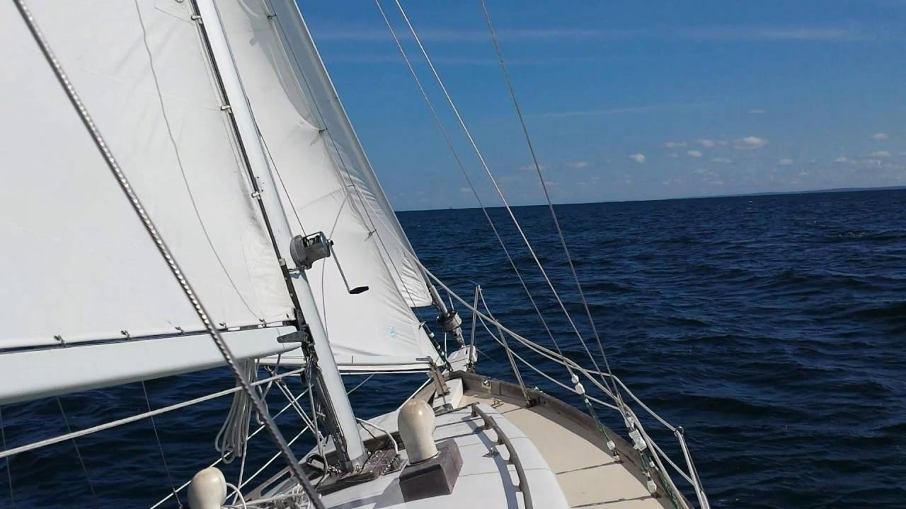Fuji 35 Ketch S/V See Life - YouTube