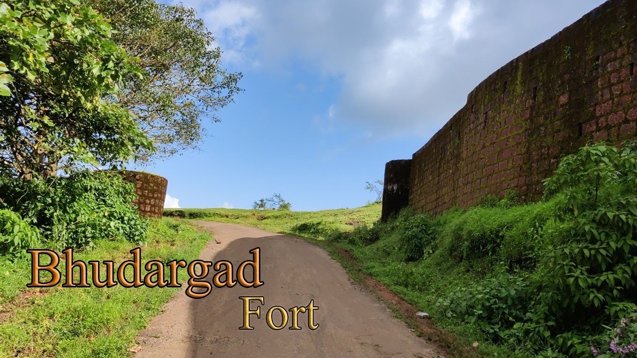 { BHUDARGAD FORT } | VLOG | - YouTube