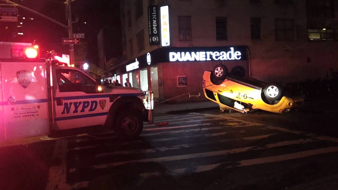 Flipped cab on upper east side -11/8/11 - YouTube