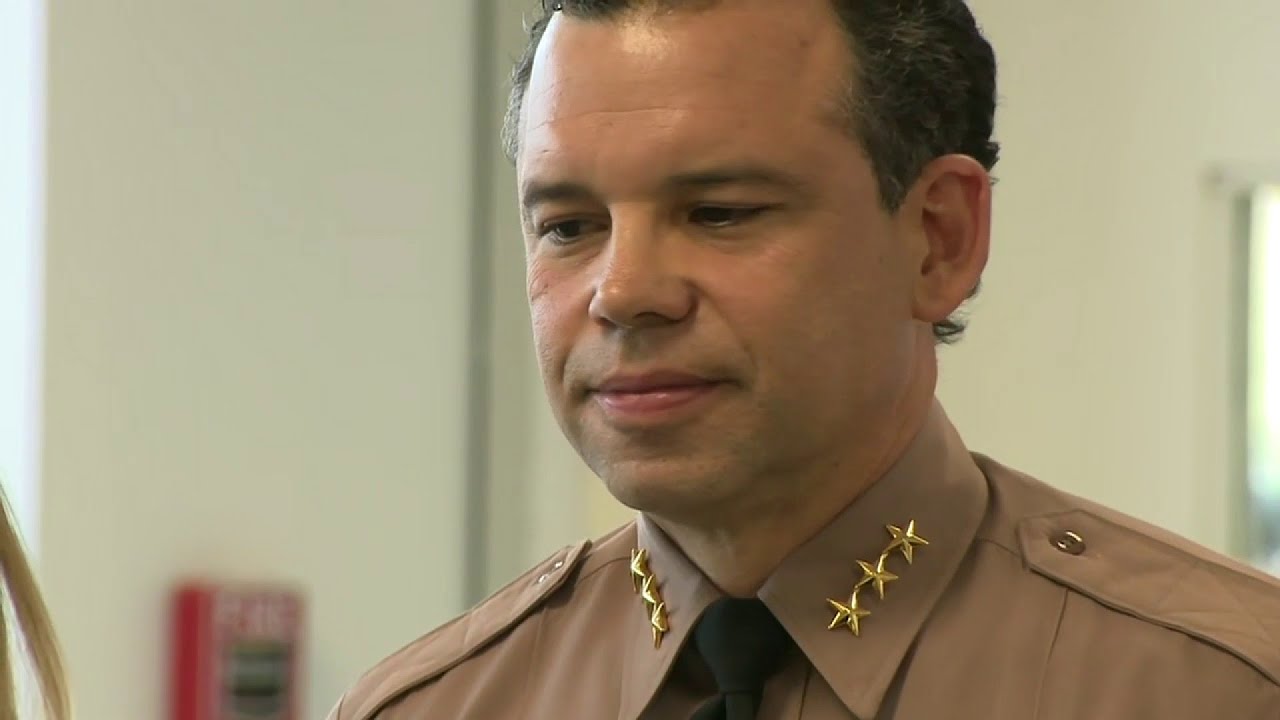 Freddy Ramirez introduced as new Miami-Dade police director - YouTube