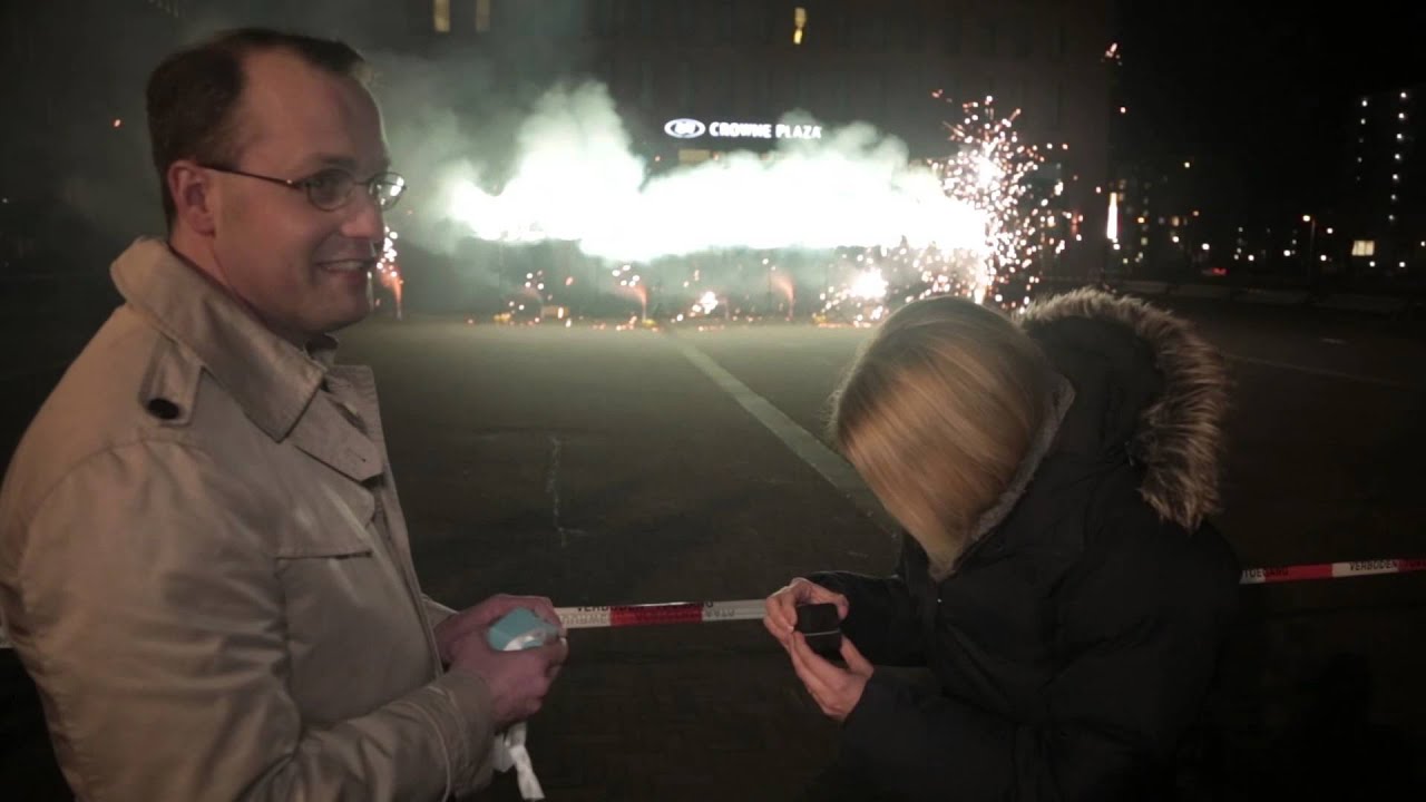 Johan Vrolijk en Iris de Haas - huwelijksaanzoek - YouTube