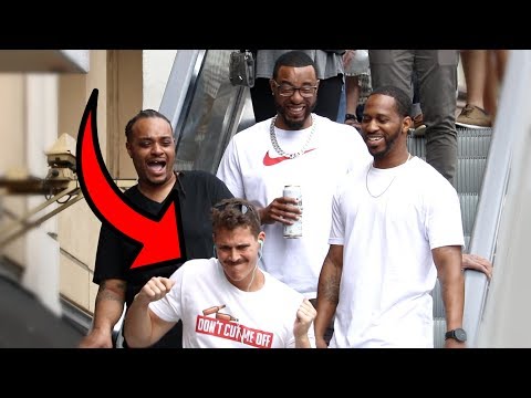 AWKWARD DANCING ON THE ESCALATOR PRANK!!