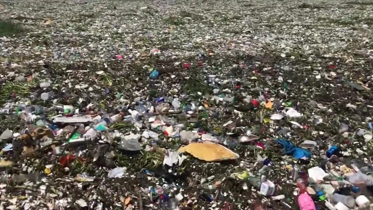 'Garbage Waves': Trash covers water at beach in Dominican Republic ...