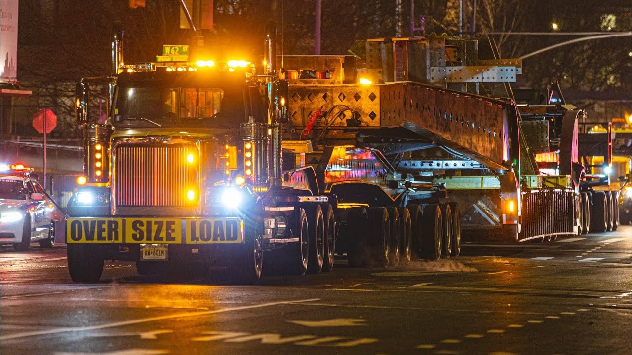 Western Star Truck Hauling Massive Steel Load on 19 Axle Trailer! - YouTube
