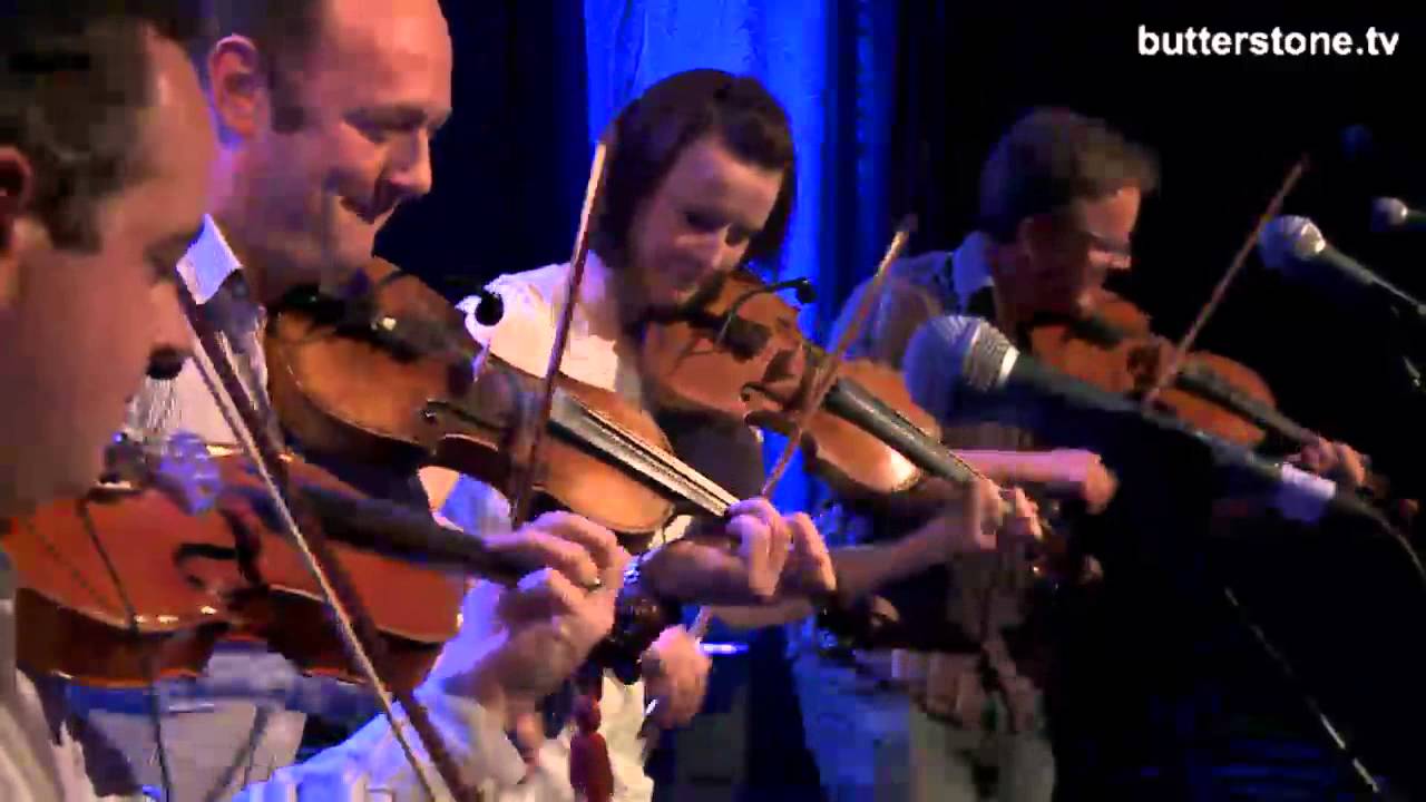 Blazin' Fiddles - Perthshire Amber Festival, 30th October 2012. - YouTube