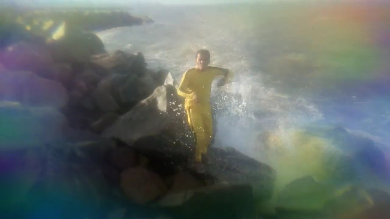 SUPER JOHN BRUCE LEE - YouTube