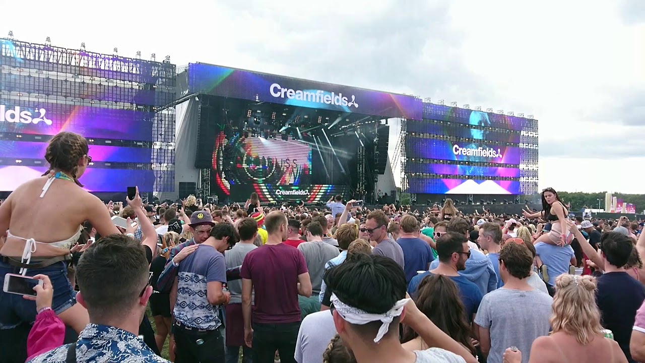 Faithless Dj set - Insomnia Creamfields 2017 Horizon Stage - YouTube