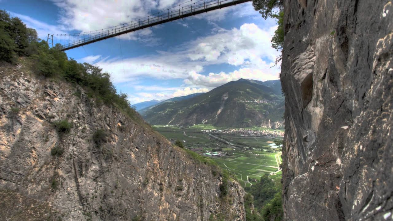 Via Farinetta, Saillon, Valais - YouTube