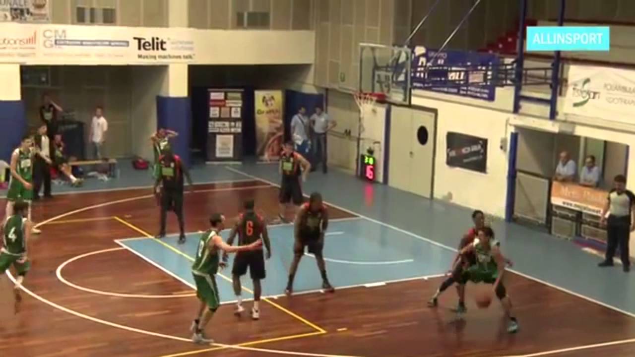 Tyrik Tucker AIS Summer League 2015 In Trieste, Italy - YouTube
