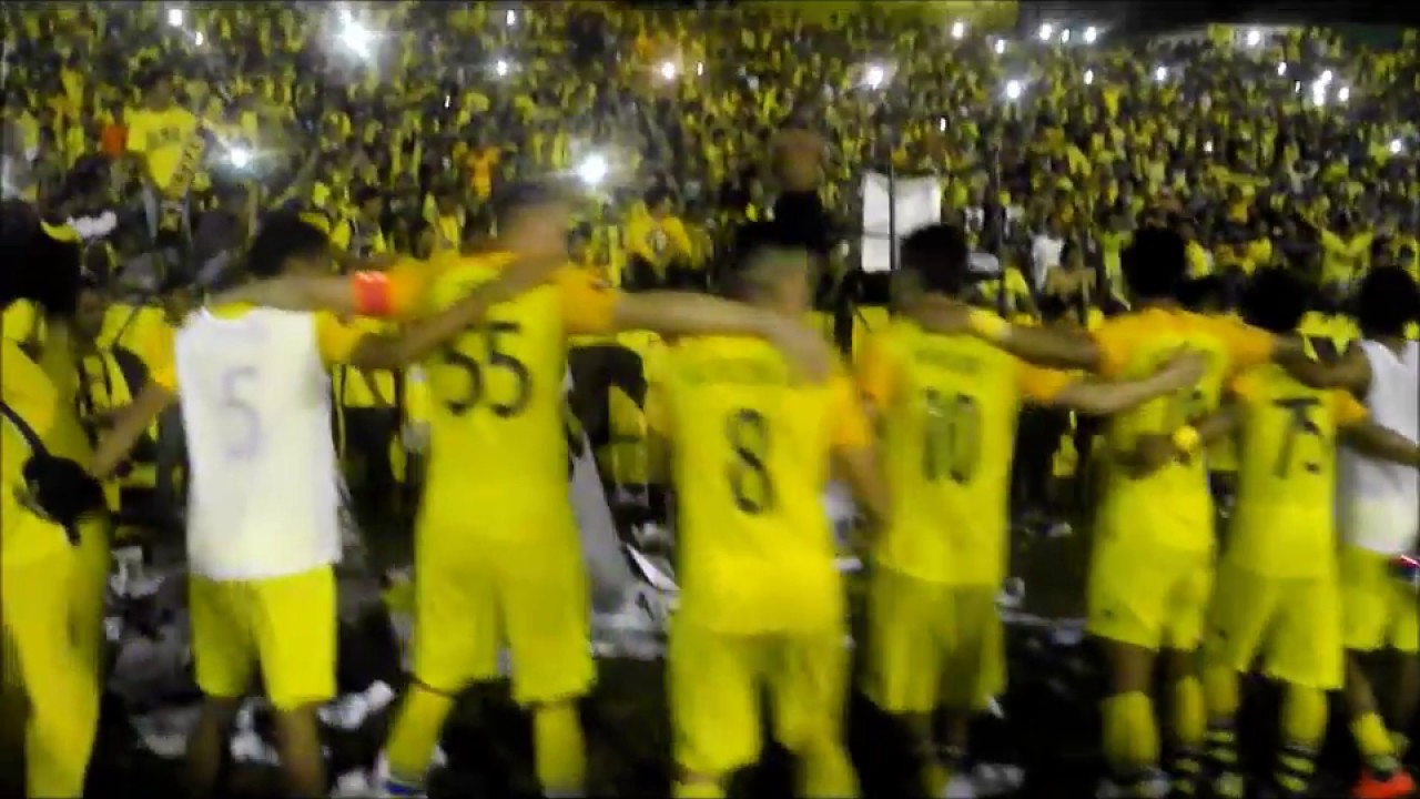 BERSAMA KITA KUAT (ULTRAS GRESIK) Persegres Gresik United VS Arema ...