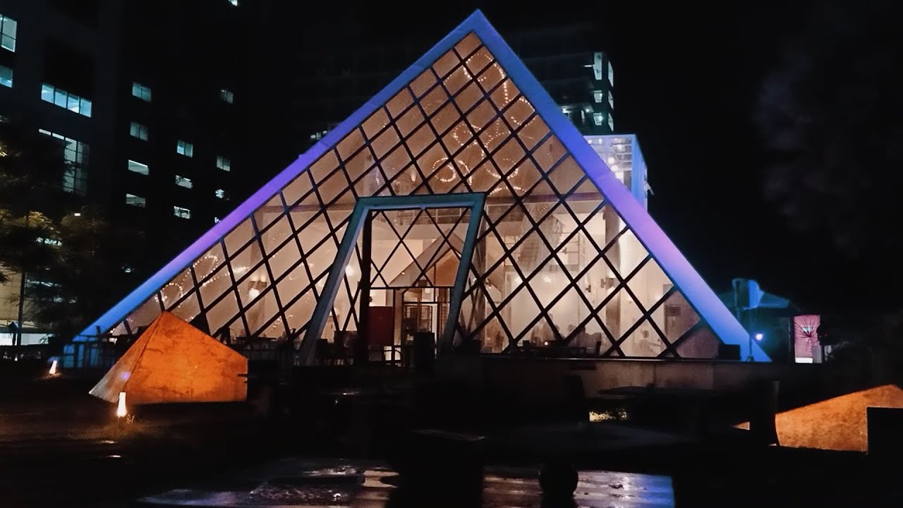 Dining at The Pyramid Under the New Normal: October 2020, Cebu IT Park ...