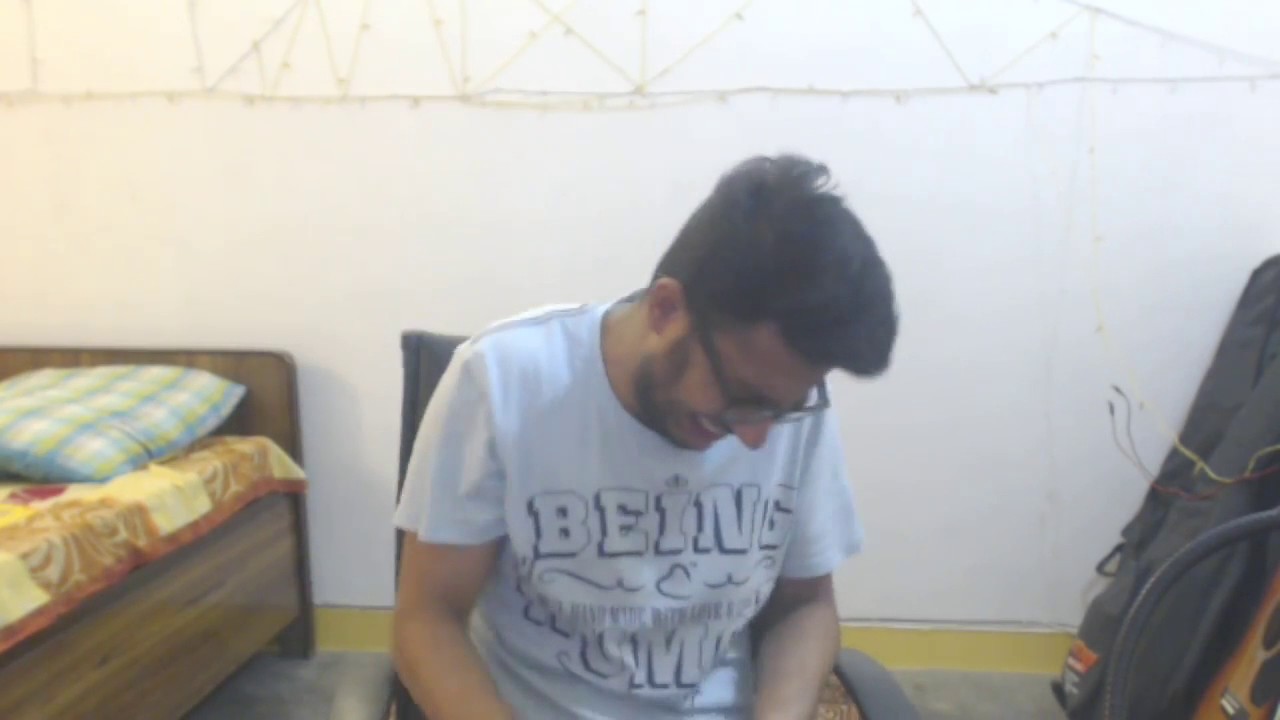 CARRYMINATI CRYING! 😱 - YouTube