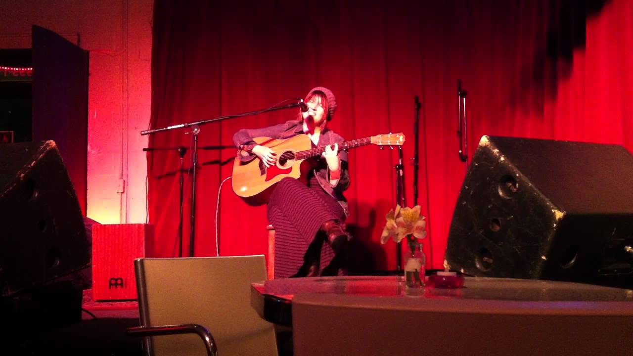 Andra Taylor- Lillian Pink - YouTube