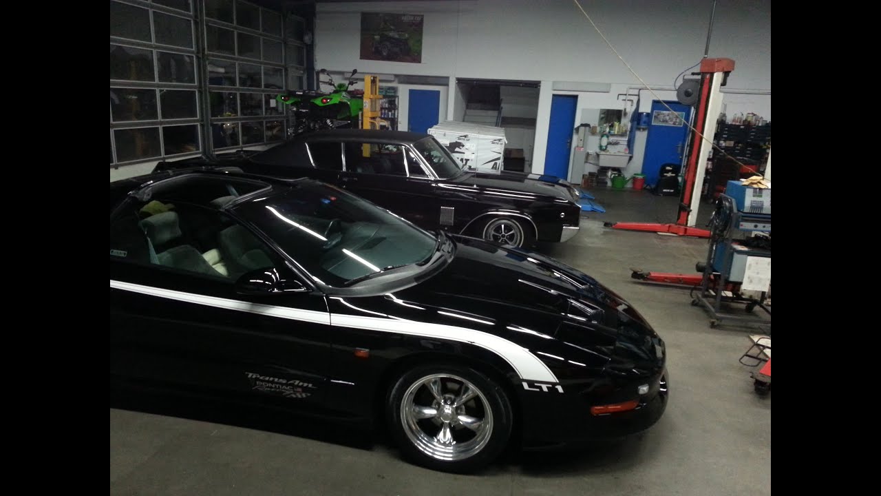 Built 1994 Pontiac Trans AM LT1 Borla driveby - YouTube