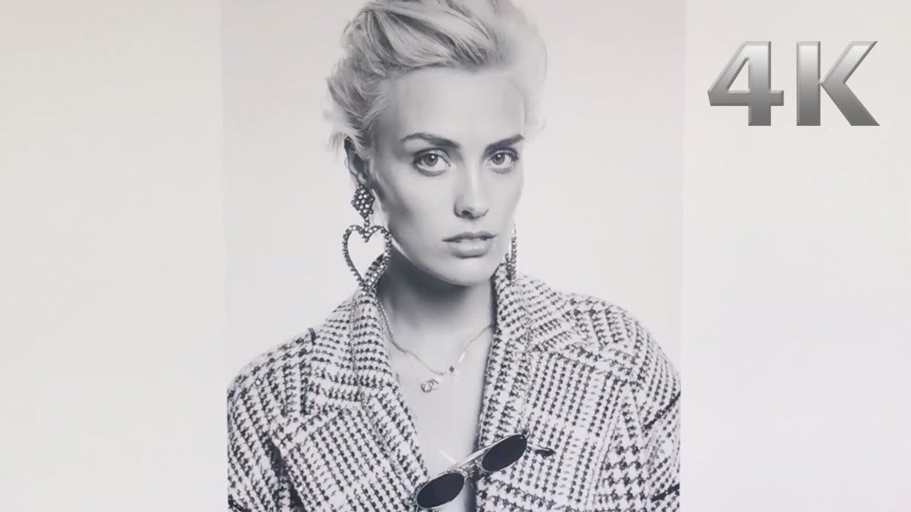 Wallis Day: Behind-the-scenes - YouTube