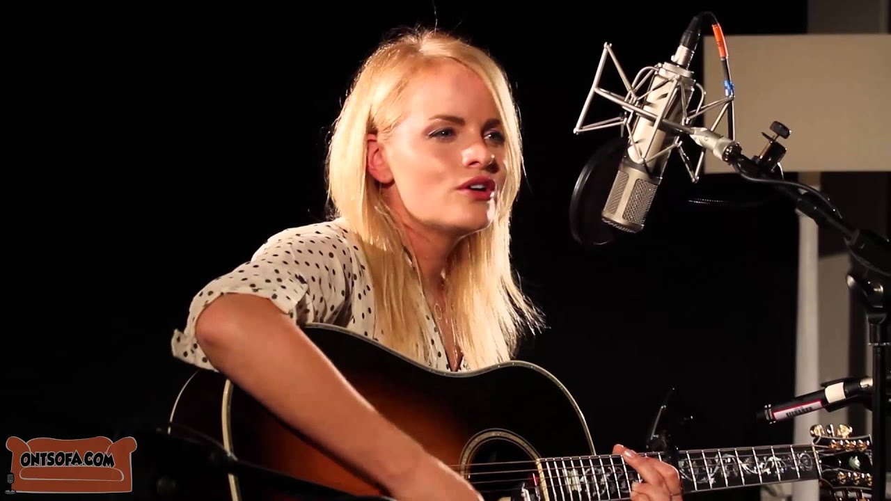 Lesley Pike - White Lies (Original) - Ont' Sofa Gibson Sessions - YouTube