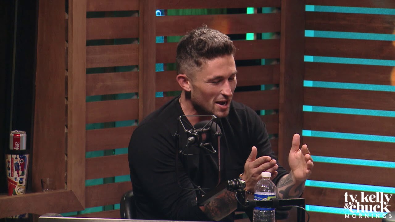 Michael Ray Talks Performing with Carly Pearce at the Grand Ole Opry ...