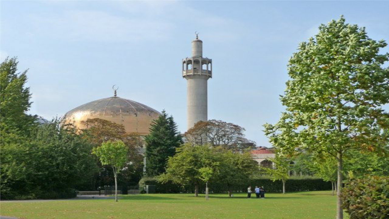 The London Central Mosque is Regent Park Mosque Islamic worship place ...