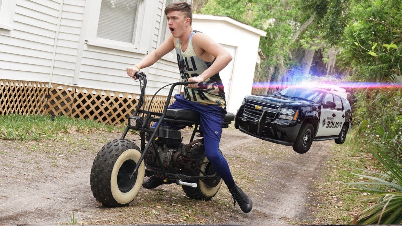 ANGRY COP CHASE A MINI BIKE I Cops Chase Bikers #3 - YouTube