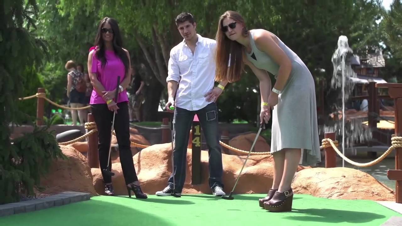 Group Event Video Wahooz, Pinz & Roaring Springs - YouTube