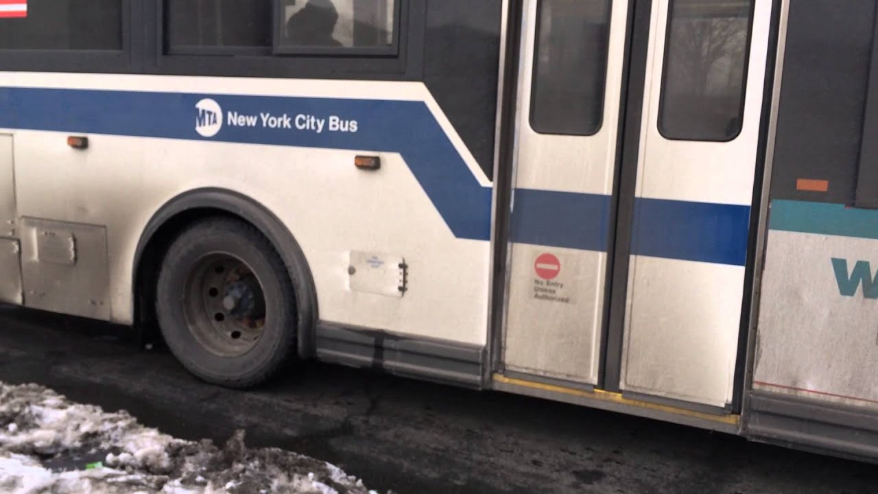 MTA NYCT Bus : Orion VII HEV #6895 on the Q44 Limited at Parkchester ...