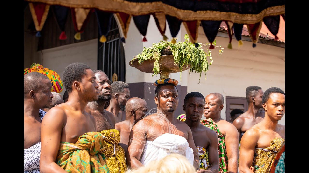 WOW! CHECK OUT THE ELEGANT ARRIVAL OF THE KING OF ASANTE - YouTube