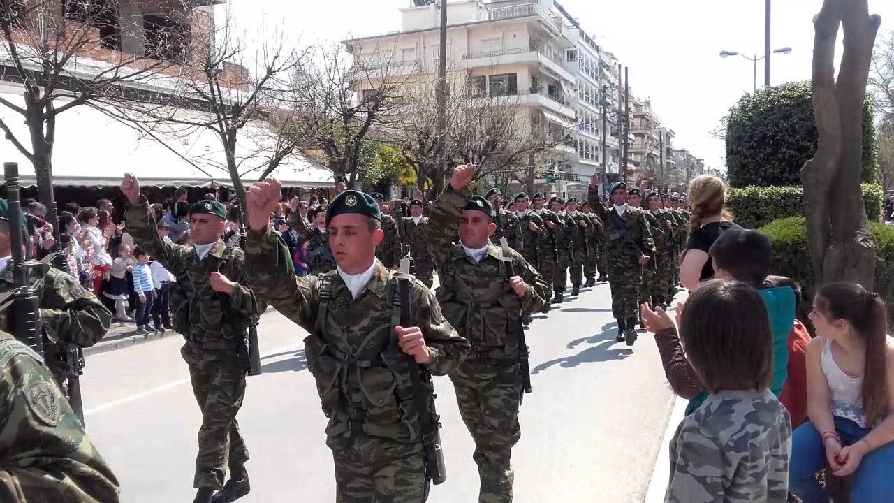 Στρατιωτική Παρέλαση Δράμας 25η Μαρτίου 2017 - YouTube