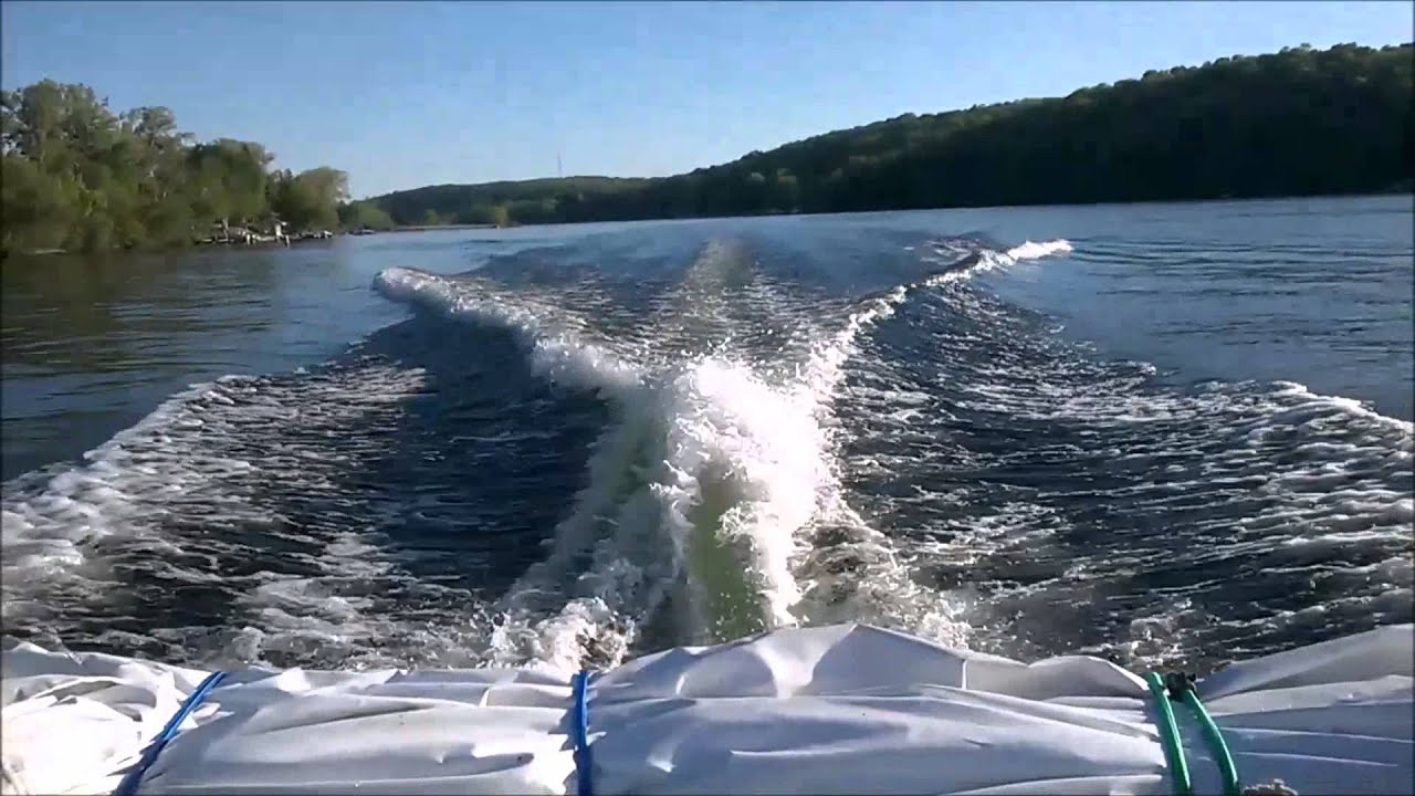 Boating on Little Cedar Lake - YouTube