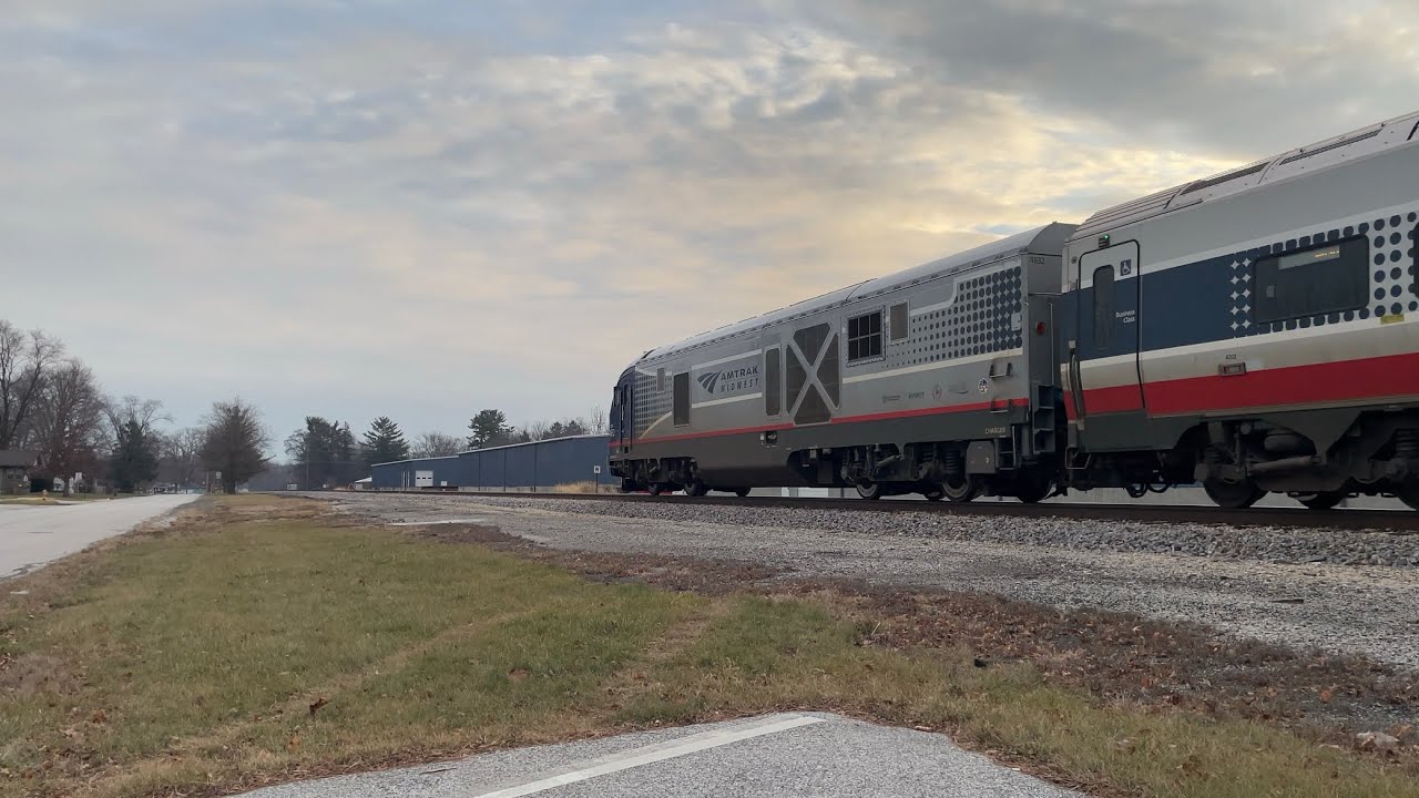 Early morning Amtrak Wolverine 350 - YouTube
