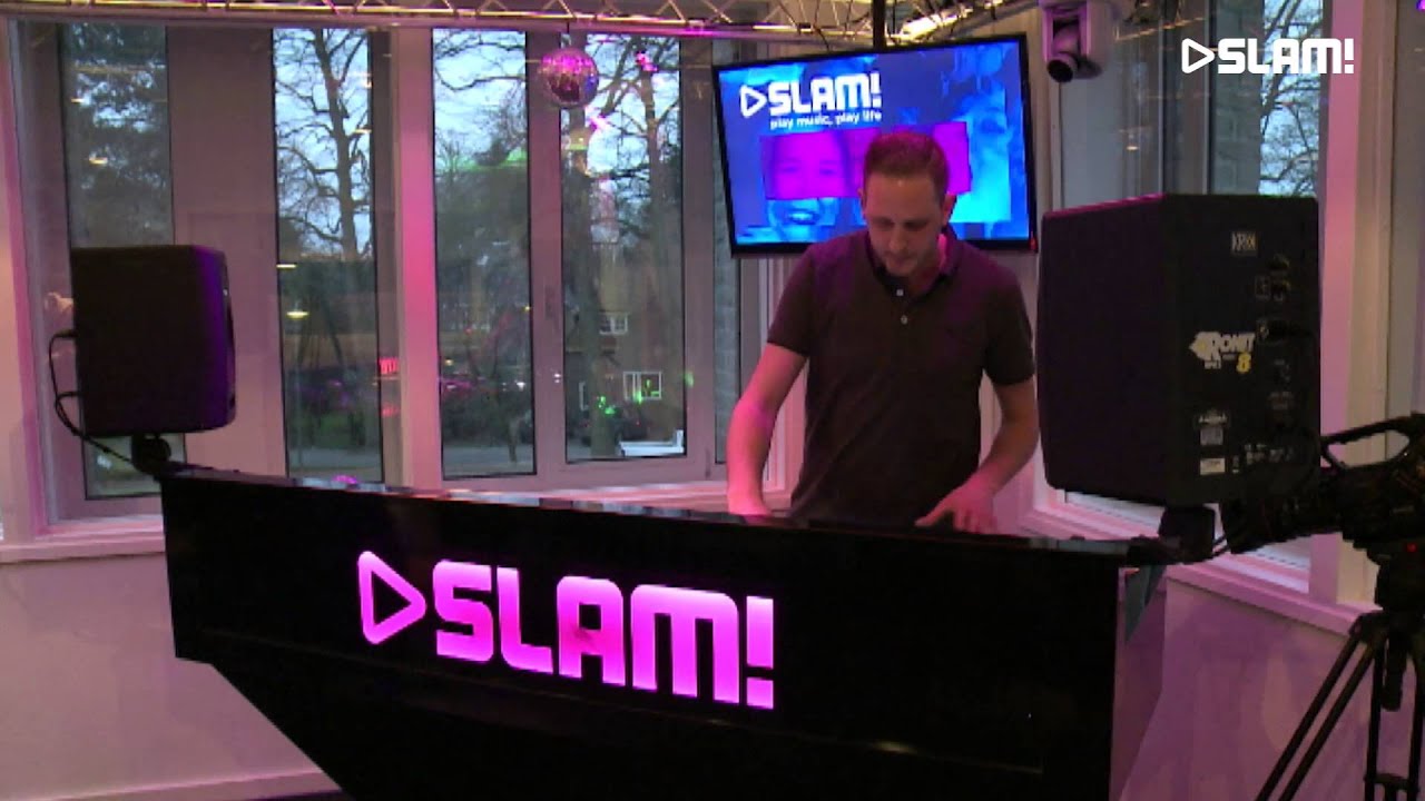 Chris Deluxe (DJ-set) | SLAM! - YouTube