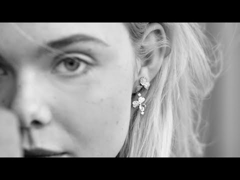 Tiffany & Co. — 2018 Spring Campaign: Tiffany Paper Flowers®