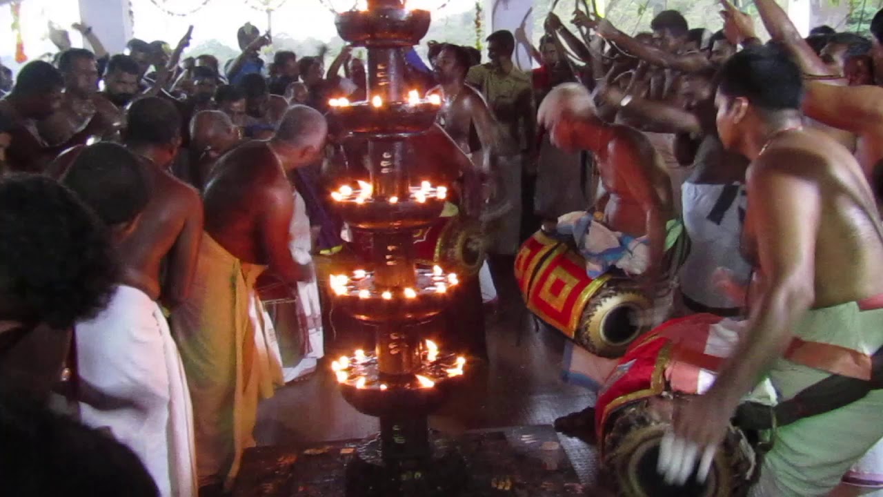 Panchavadyam - Desamangalam Kottippara Pooram -2020 - Kizhakkumury Wing ...