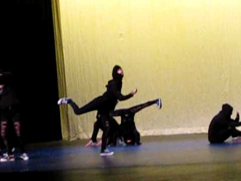 10-12-18 Vic Ninja HipHop Dance.AVI - YouTube