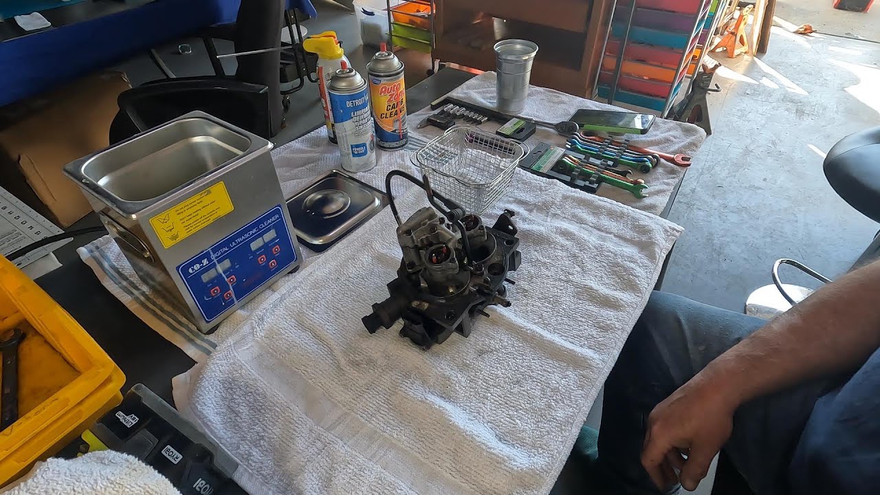 GM TBI rebuild - YouTube