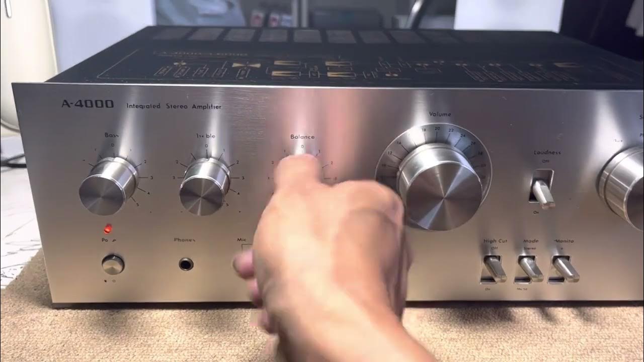 ONKYO A-4000 - YouTube