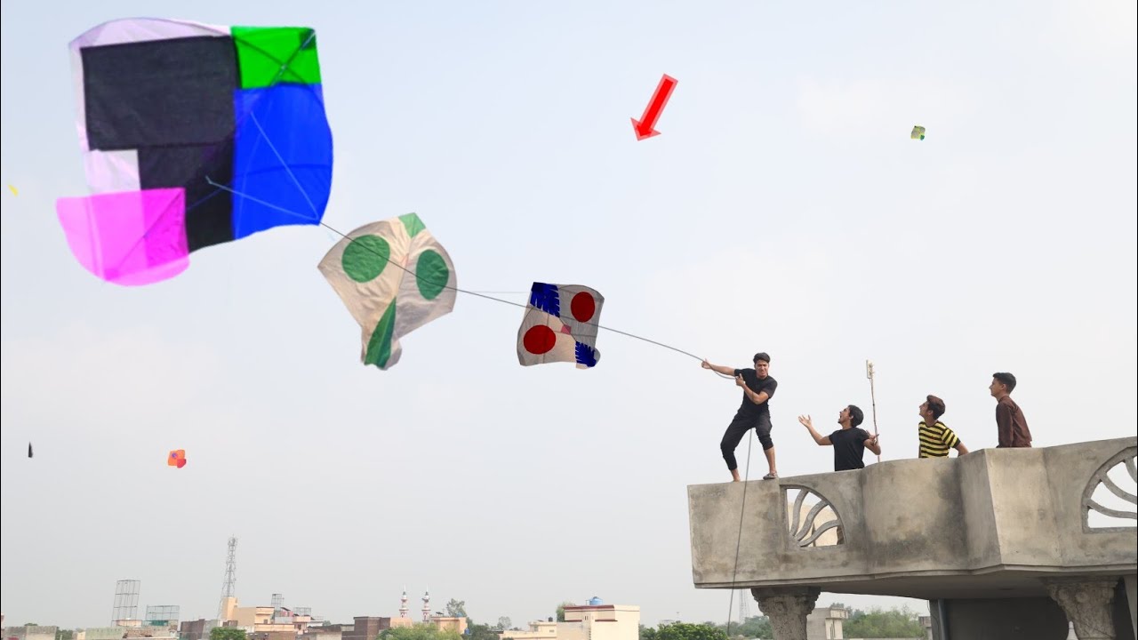 1 Door Manja Flying 3 Kites Nasir - YouTube