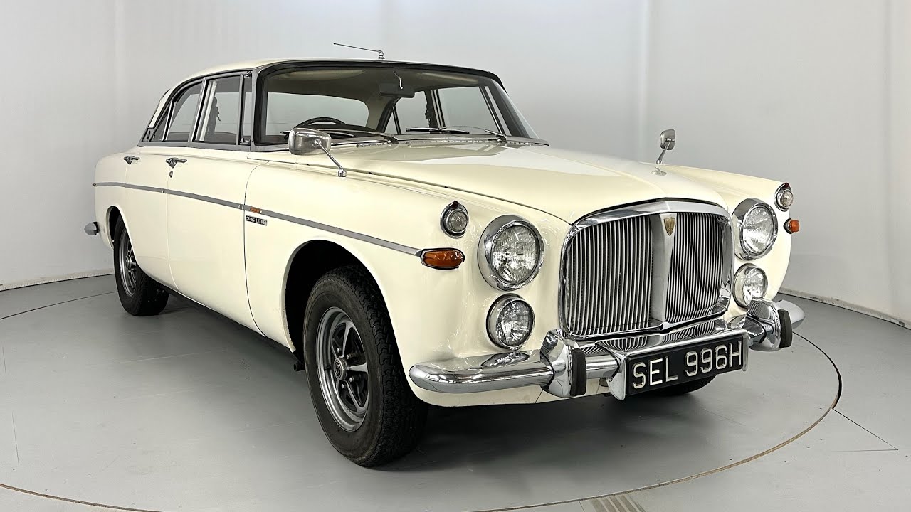 Rover 3500 Coupe P5B - YouTube