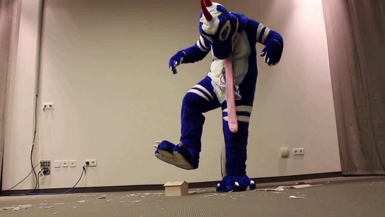 Stompy Greek Yoshi - YouTube