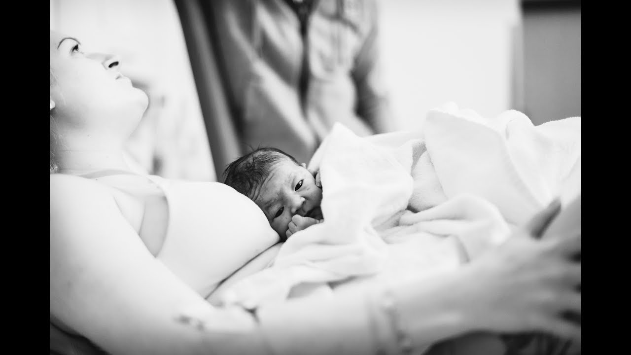 Die Geburt von Mira I Geburtsfotografie - YouTube