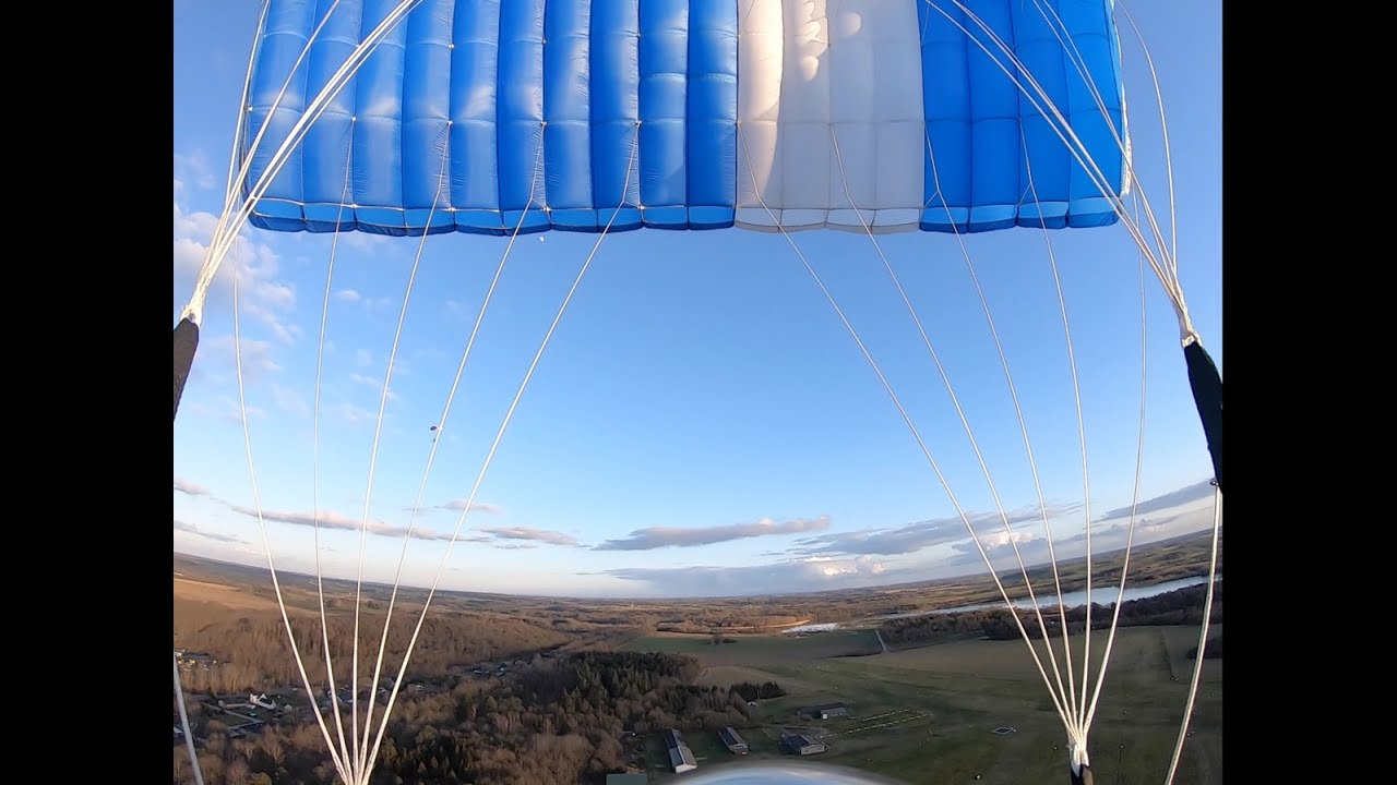 Learning to swoop - YouTube