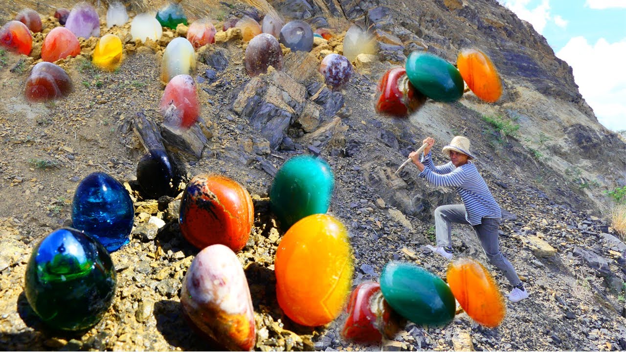 Stunning crystals hide around under the rocks all over the mountain ...