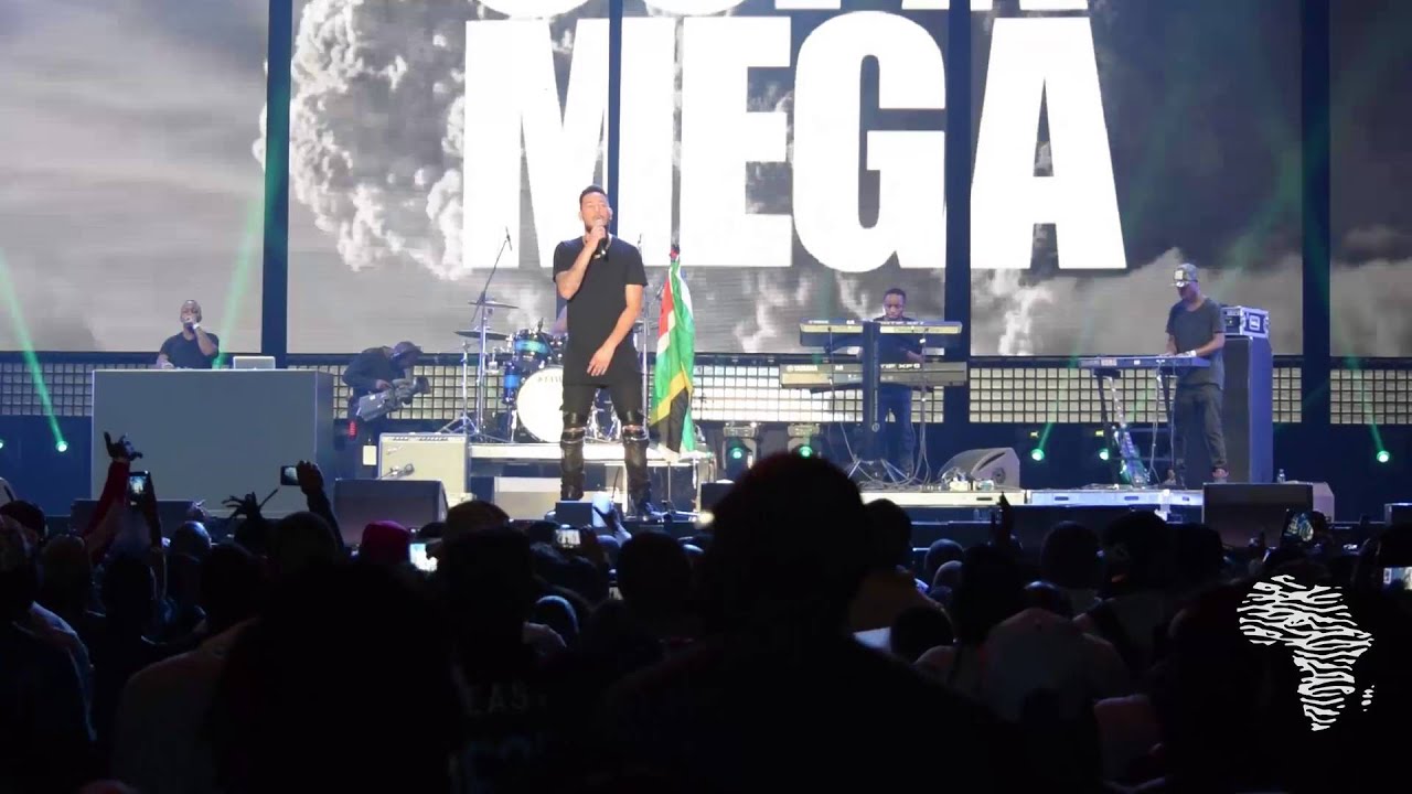AKA Brings Out Yanga To Perform Baddest & Composure At The BET ...