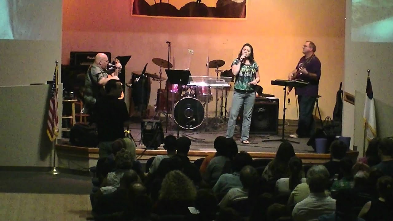 Community Fellowship Praise & Worship 5/1/11 part 1 of 2 - YouTube