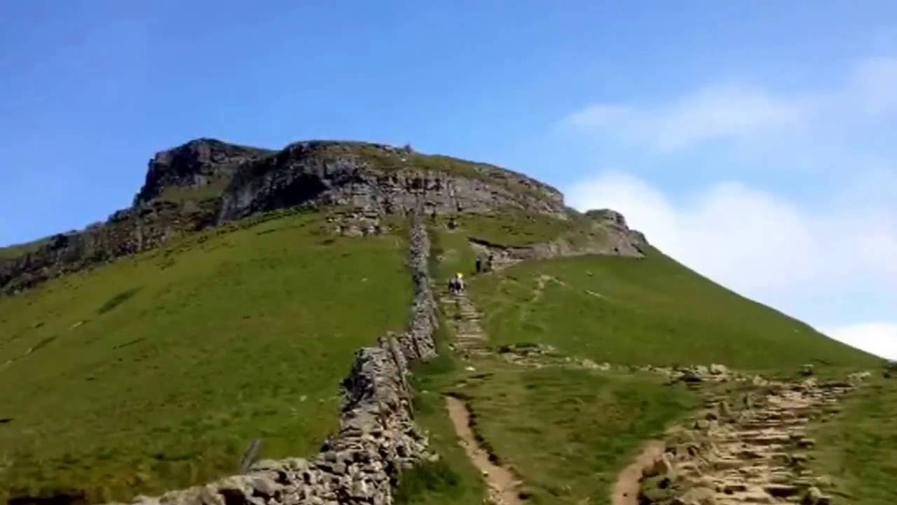 Walk up to Pen-y-ghent 6 miles - YouTube