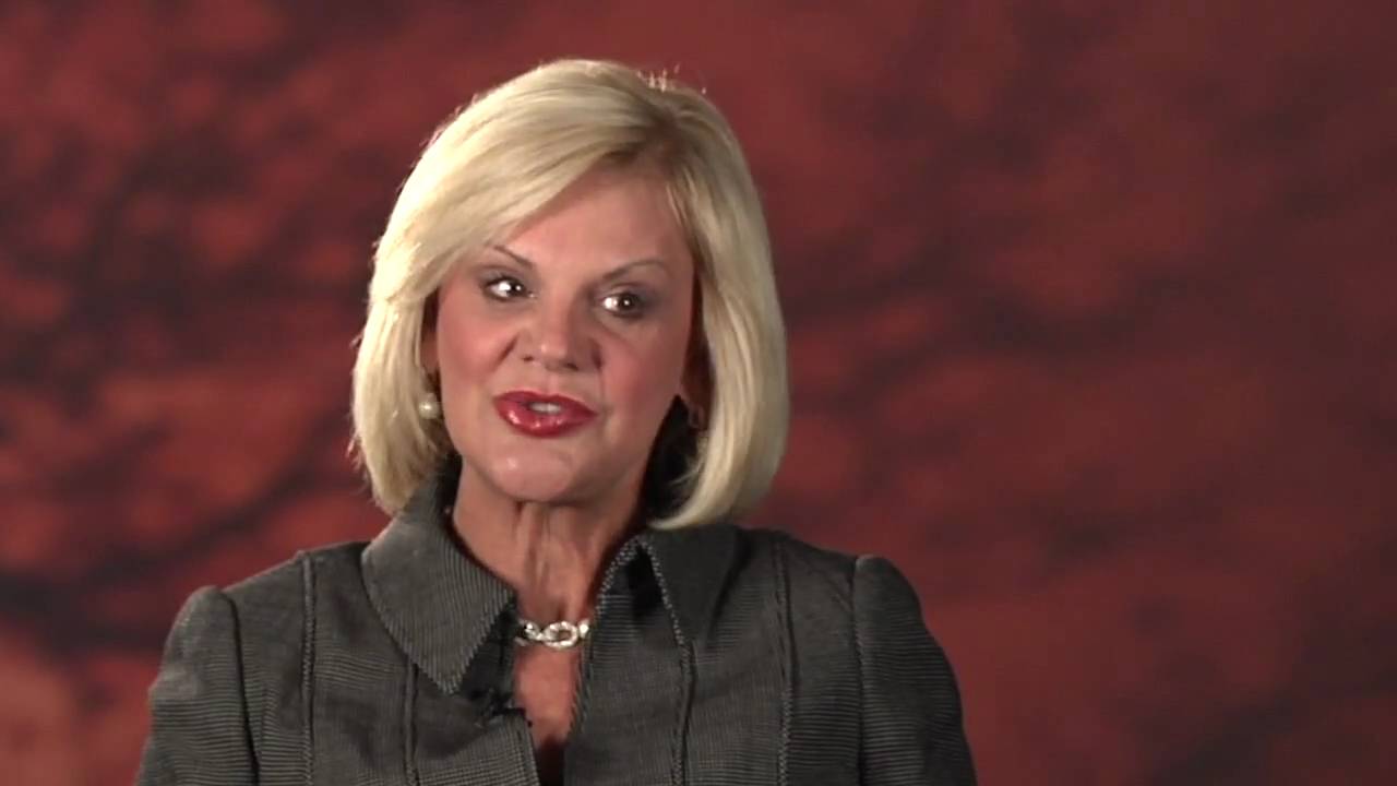 Deborah Bateman, 2010 Tribute to Women Corporate Business Leader - YouTube