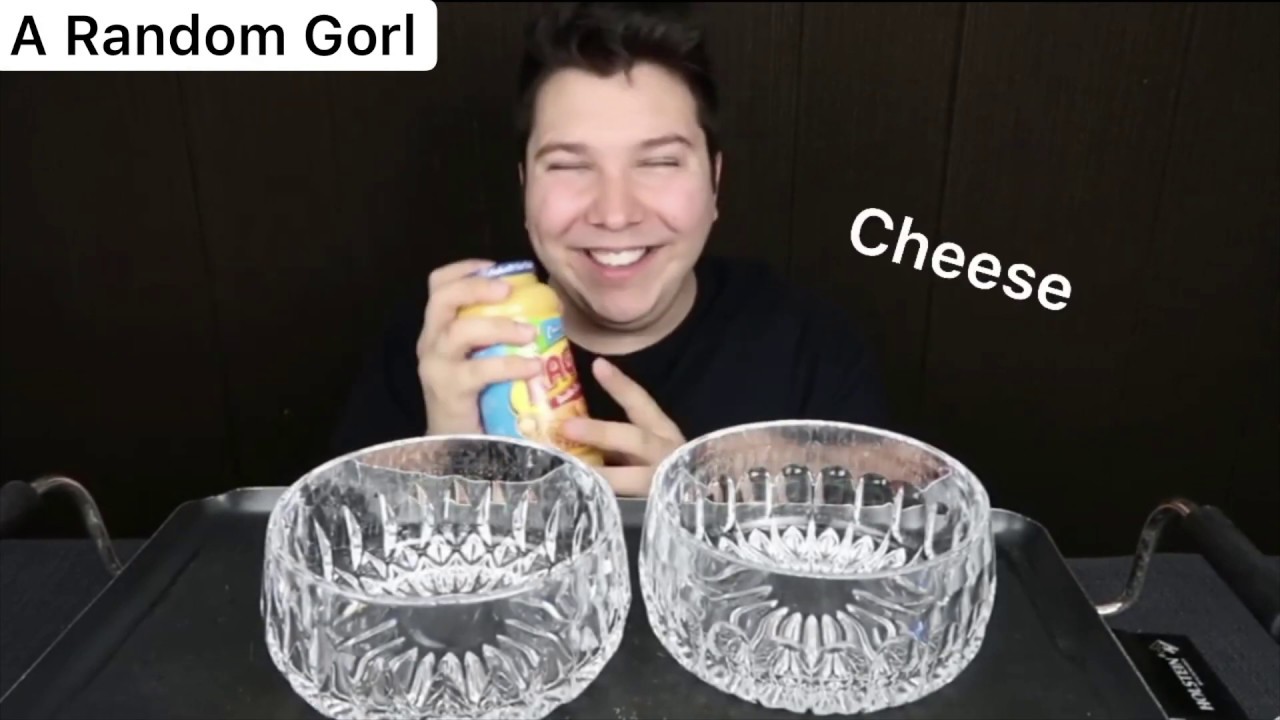 Nikocado Avocado💩 singing "I love cheese" - YouTube