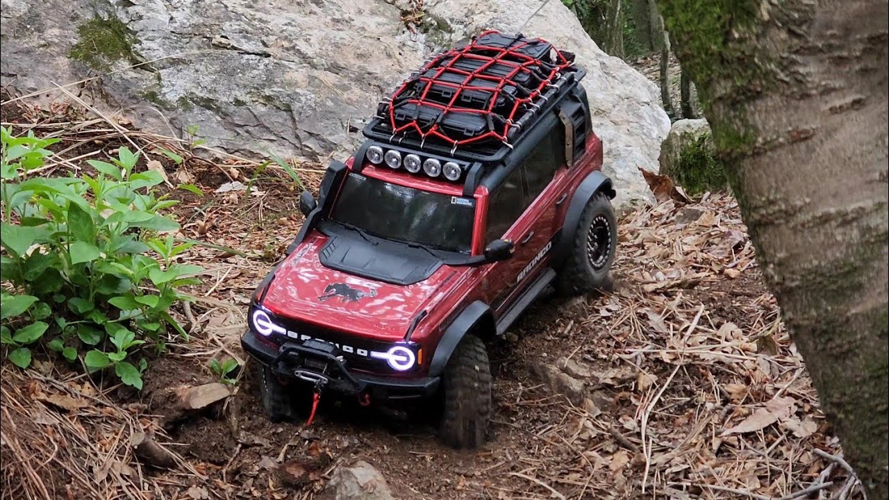 TRX4 BRONCO CLONE R1001 TRAILING - YouTube