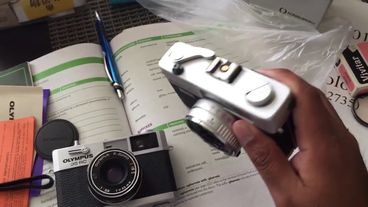 Olympus 35 rc unboxing - YouTube