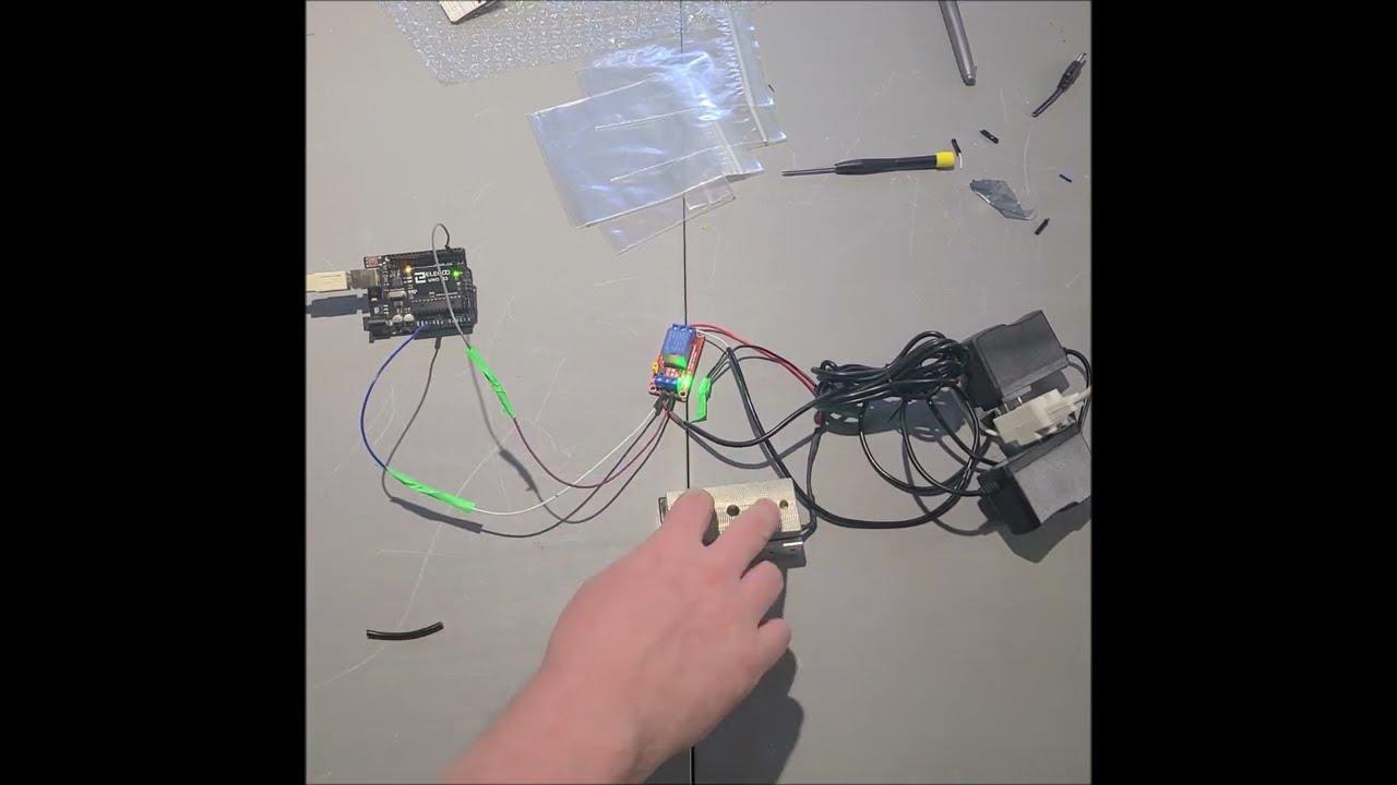 How to connect and operate an electromagnetic lock with your Arduino ... How to connect and operate an electromagnetic lock with your Arduino ...